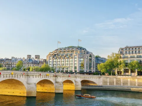 Cheval Blanc Paris & Dior Spa Cheval Blanc Paris - Paris