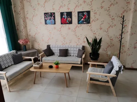 Hulunbuir Dumpling Family Hotel - 후룬베이얼 시