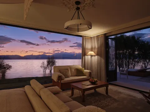 Azure Shore At The Sea | 180° Panoramic Sunrise Seaview Designer Aesthetic Retreat Resort Hotel - Dali