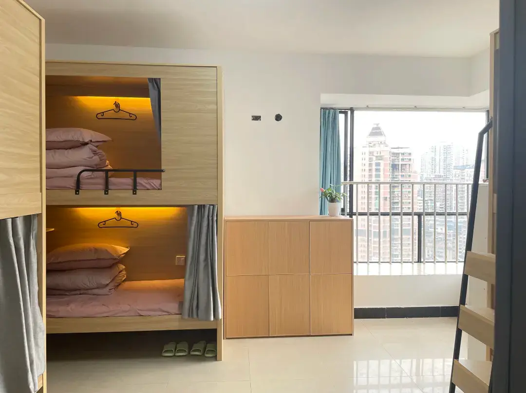 Waiting For Wind Pure Girls' Youth Hostel - Chongqing