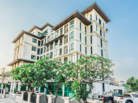 Zayn Bangna Hotel - Bang Phli District