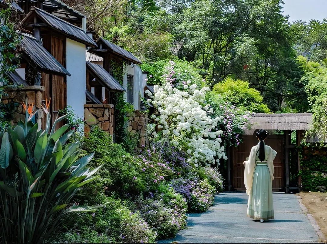 Nanlu Forest Resort Hotel - Chongqing