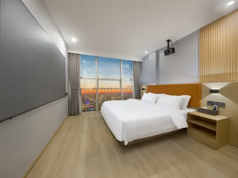 Xiyue Holiday Inn - 常州市