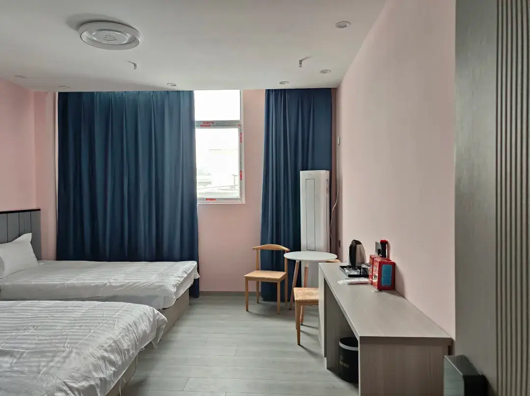 Henan Aichao Hotel - 