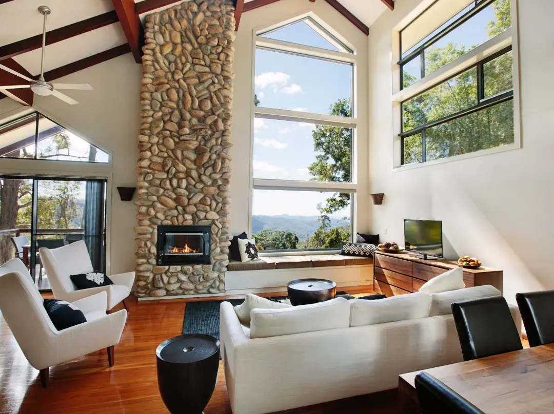 Edges By St Bernards Hotel - Gold Coast