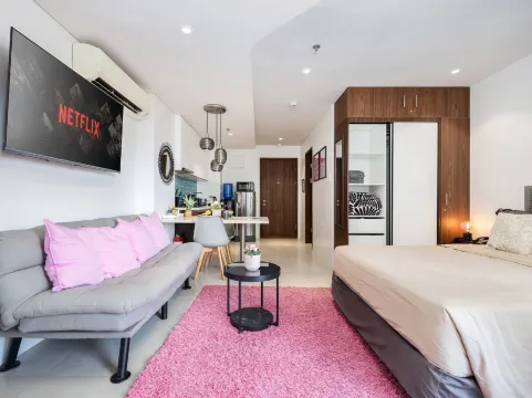 Dominiks Modern Studio Balcony & Ocean V. Tambuli - Lapu-Lapu City