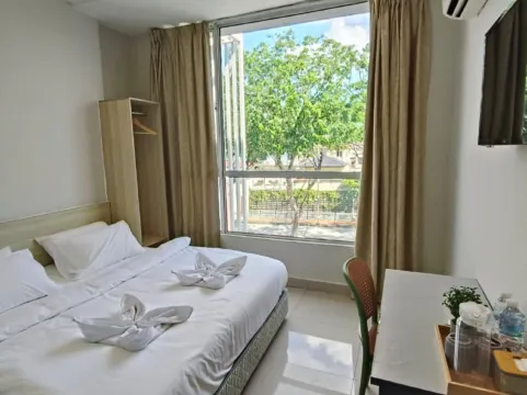 Swing & Pillows @ Damansara Jaya - Petaling Jaya