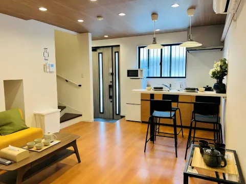 Asobo Osaka Kuromon 3rd - Nanba