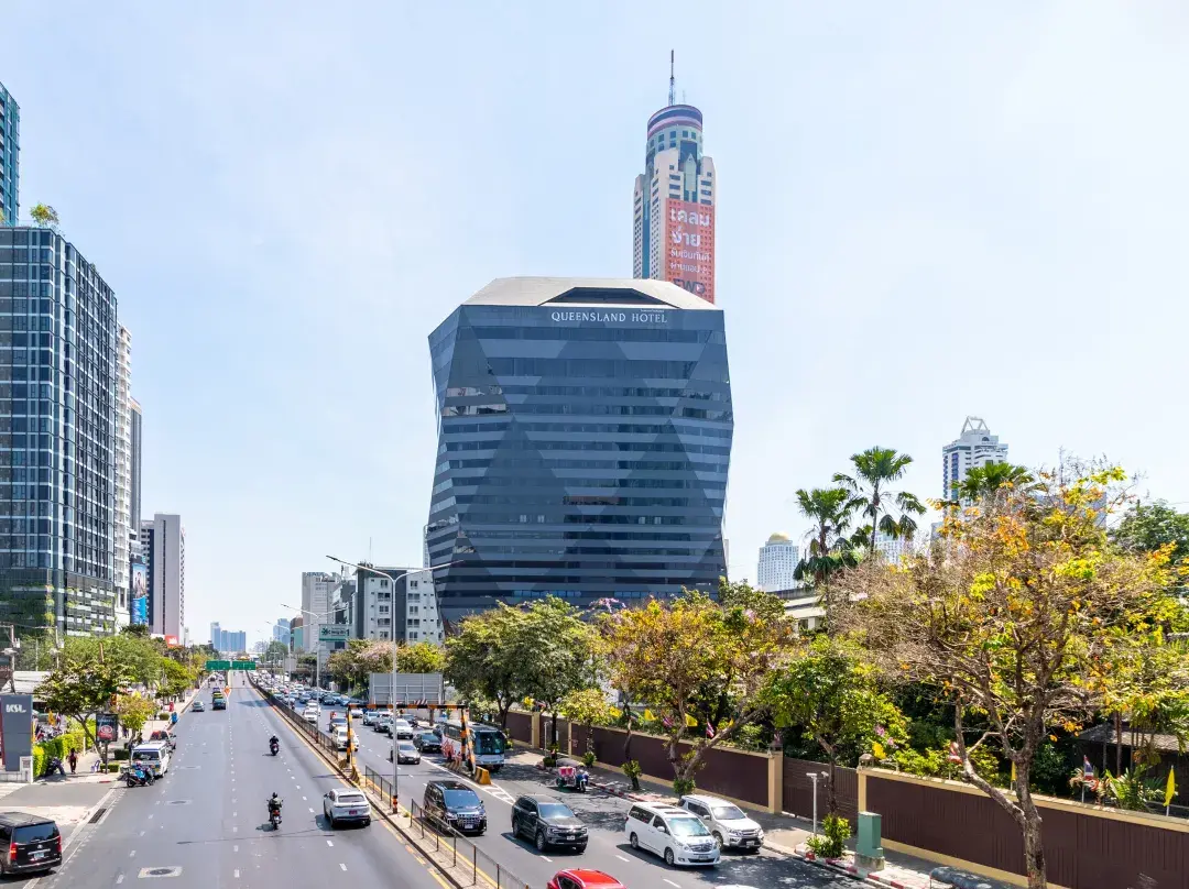 Queensland Hotel Bangkok - Bangkok