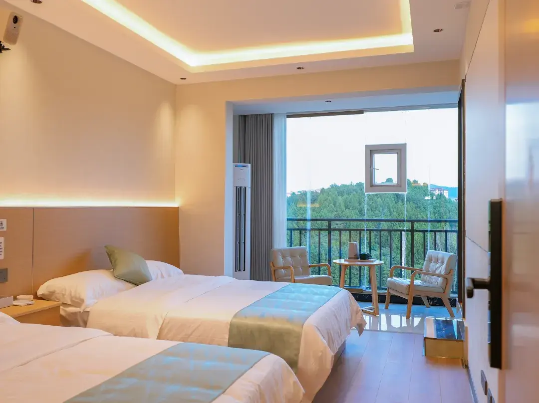 Bijie Golden Island Hotel - Bijie