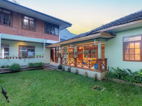 Imah Budi Luhur - Bandung