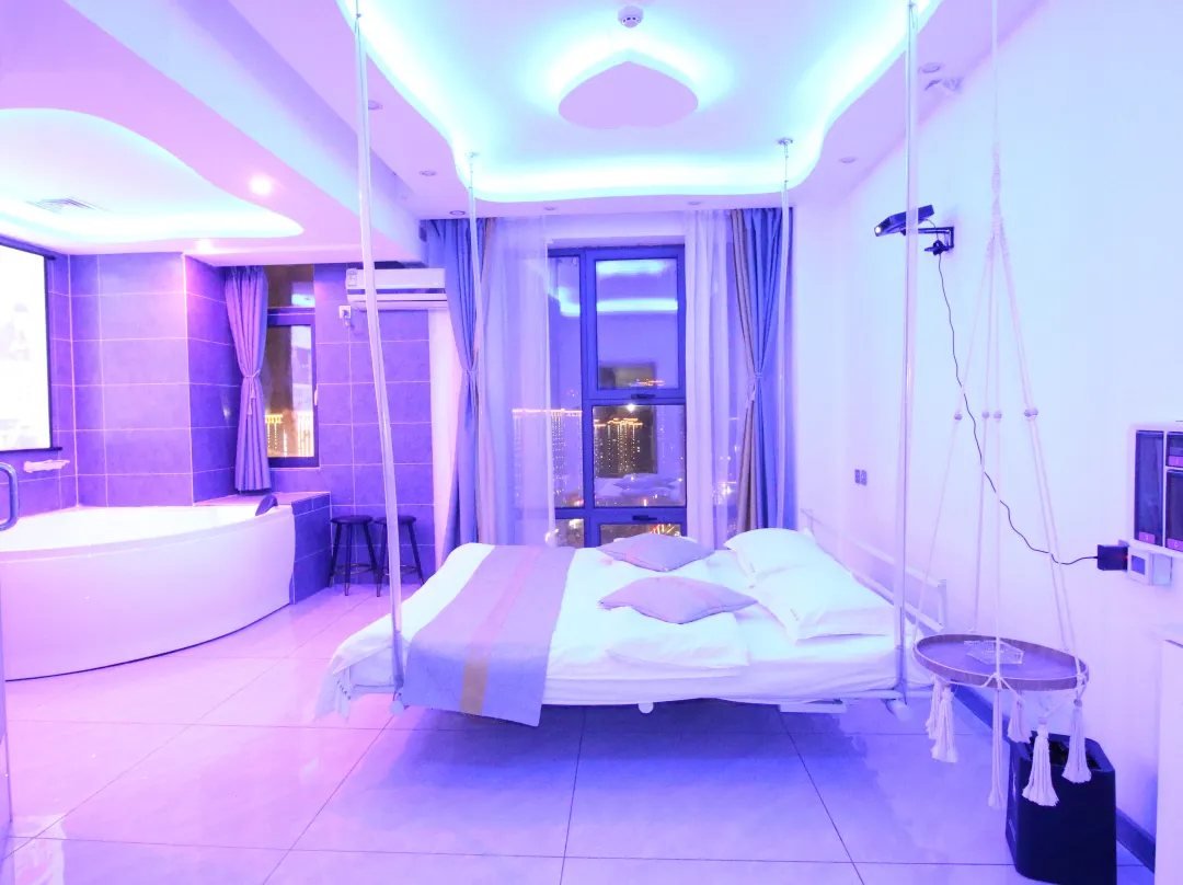 Weimeng Cinema Self-checkin Homestay - Shenyang