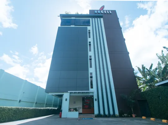 Reddoorz @ Nucell - Cebu City