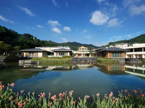 Shenzhen Silver Lake Convention Center - Shenzhen