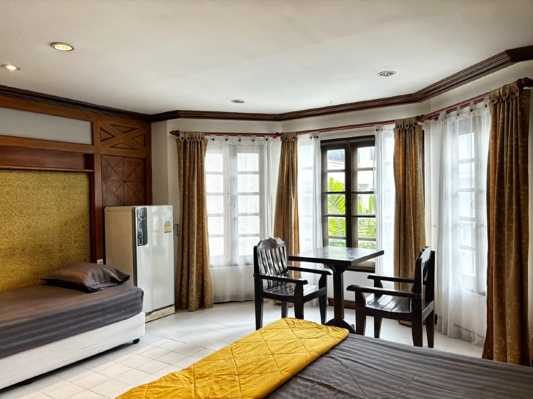 Peace Pool Bnb - Chiang Mai