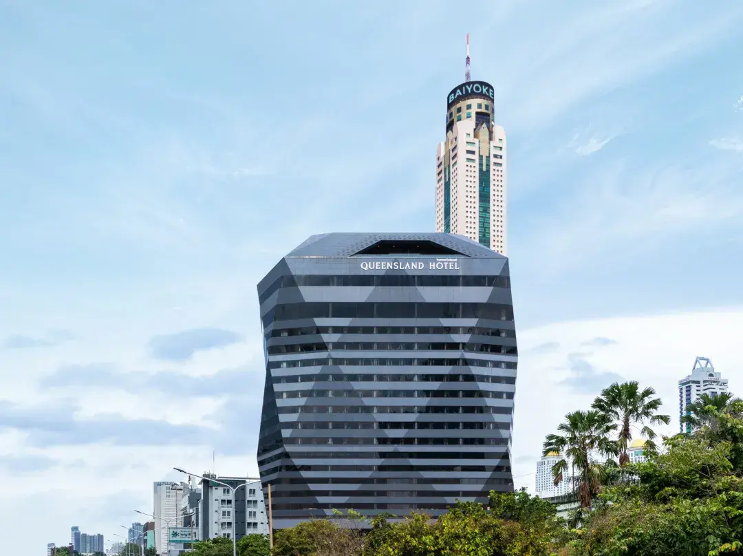 Queensland Hotel Bangkok - Bangkok
