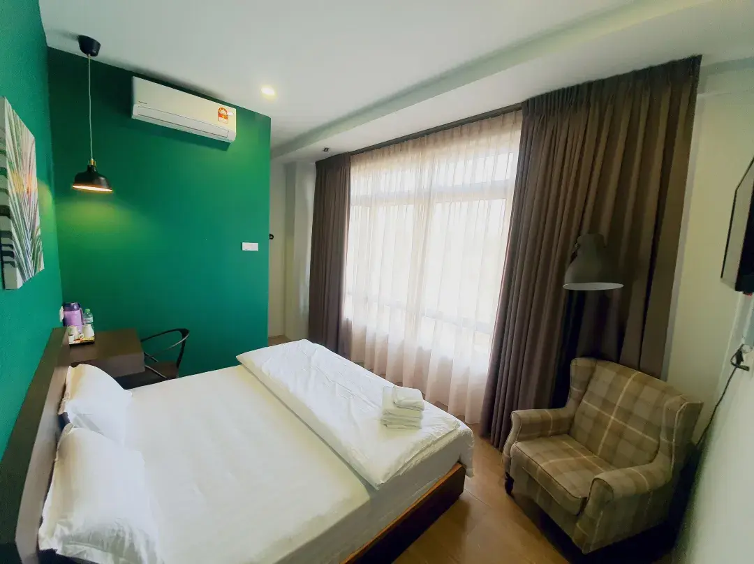 Green Home Hotel - Sepang