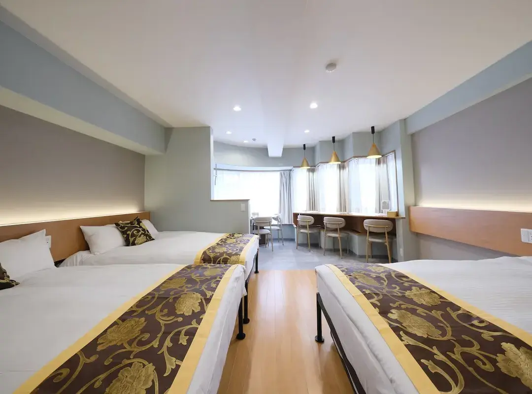 Hotel Aaron Taisho Station Square - Osaka