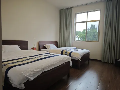 Jianju Mijing Homestay - Kunming