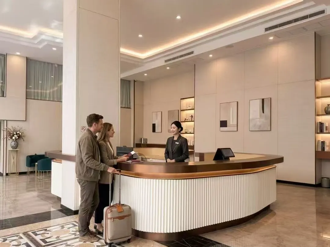 Lee Airport Hotel - Bang Phli District