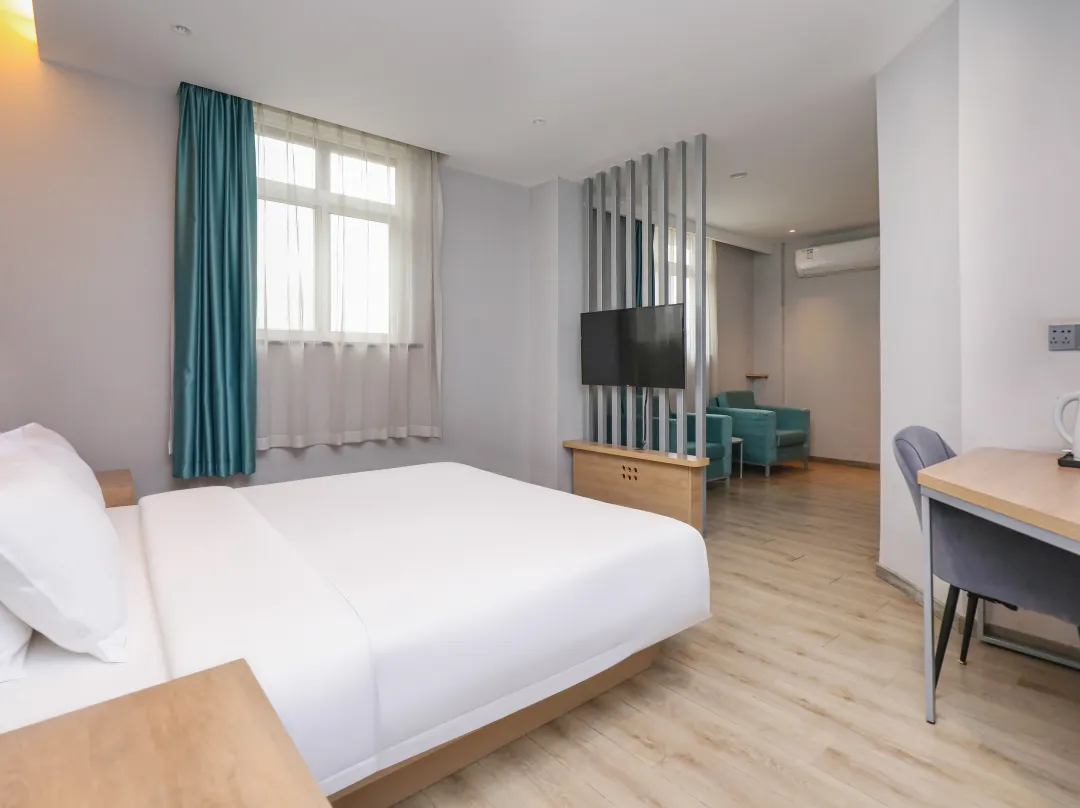 Ruiji Select Hotel - Zhenjiang