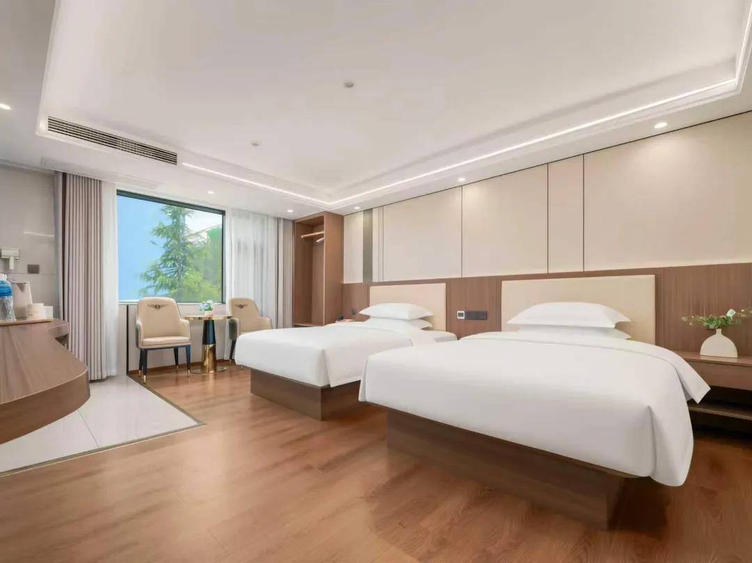 Lian Hotel - Zhaotong