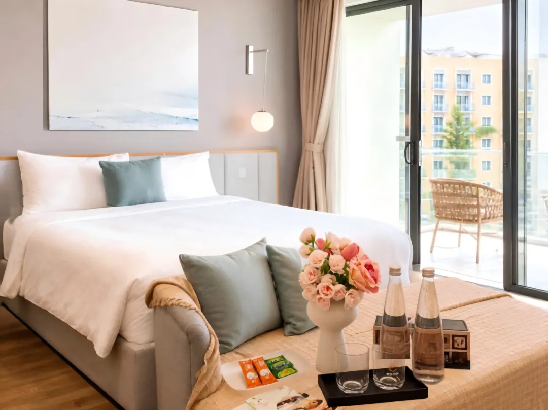 Oasis Emerald Bay Suites - Phú Quốc