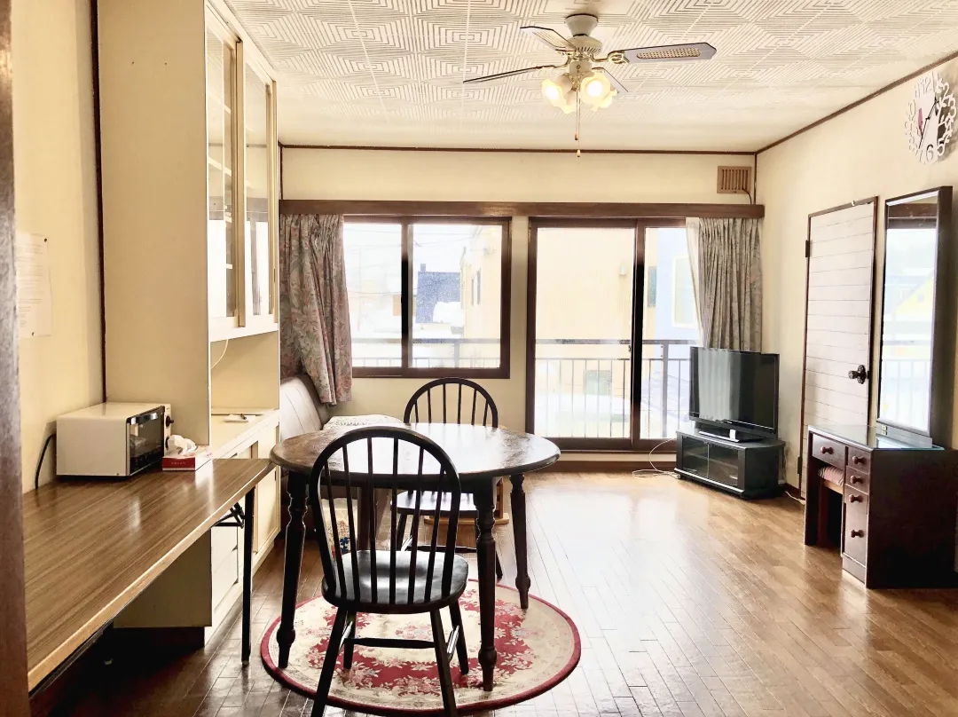 Spacious Room Close To Jr Station Free Wifi Parking Lot - Ebetsu