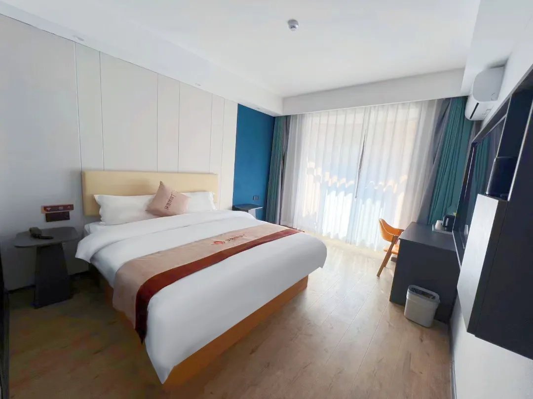 Ward Aladdin Hotel - Qingdao