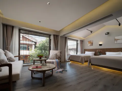 Yanxi Mountain Naduoyun Homestay - Lijiang