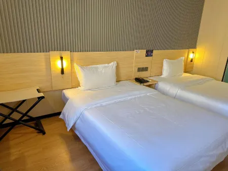 7Days Inn Chain Hotel (Beijing Guomao Sihui East Subway Station ...