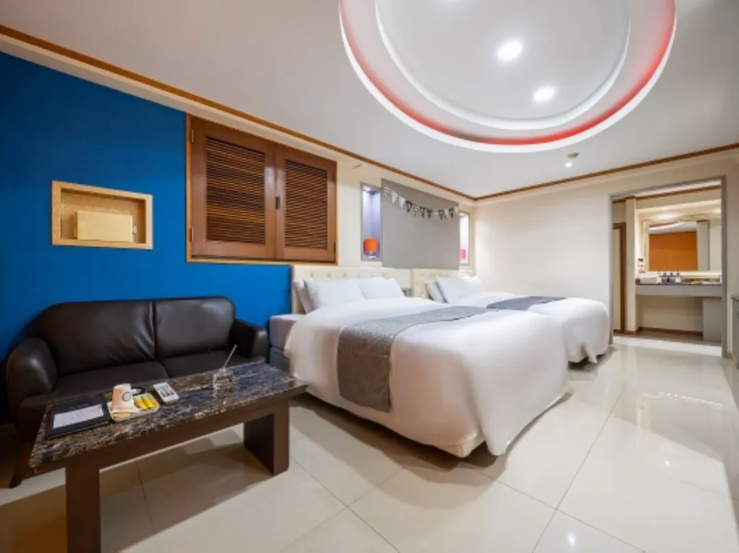 Suwon Cinema - 구운동