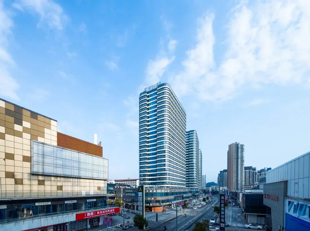 Yue Sky Hotel - 이춘 시