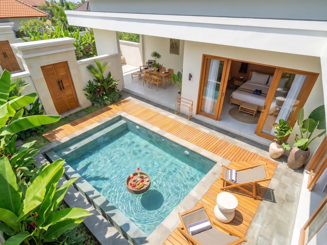 Dasha 2 - Chic 2br Canggu Hideaway With Spacious Pool & Patio - Canggu