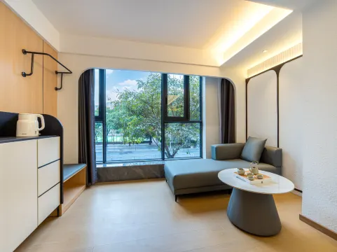 Chenxi · Full Intelligent Mercure - Kaohsiung