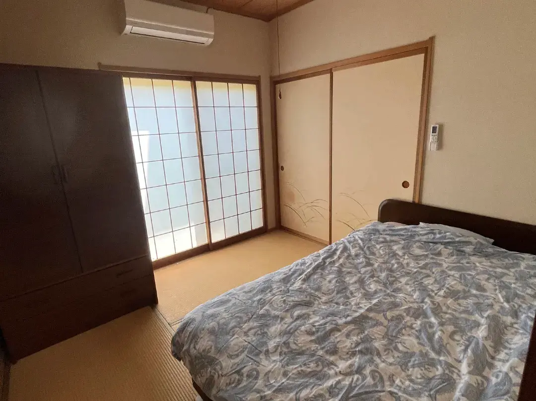 Bullfighting And Nishikigoi Traditional Culture House - Japón