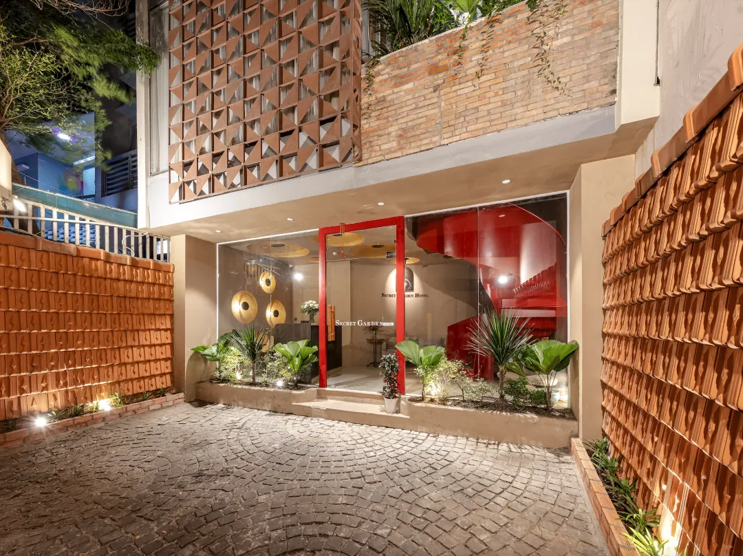Secret Garden Hotel - Ho Chi Minh City