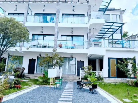 Seeking Wind Leisure View Garden Beautiful Guesthouse) - Dali