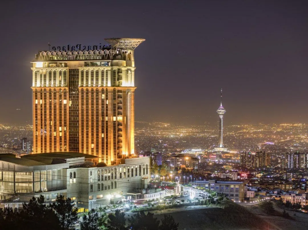 Espinas Palace Hotel - 