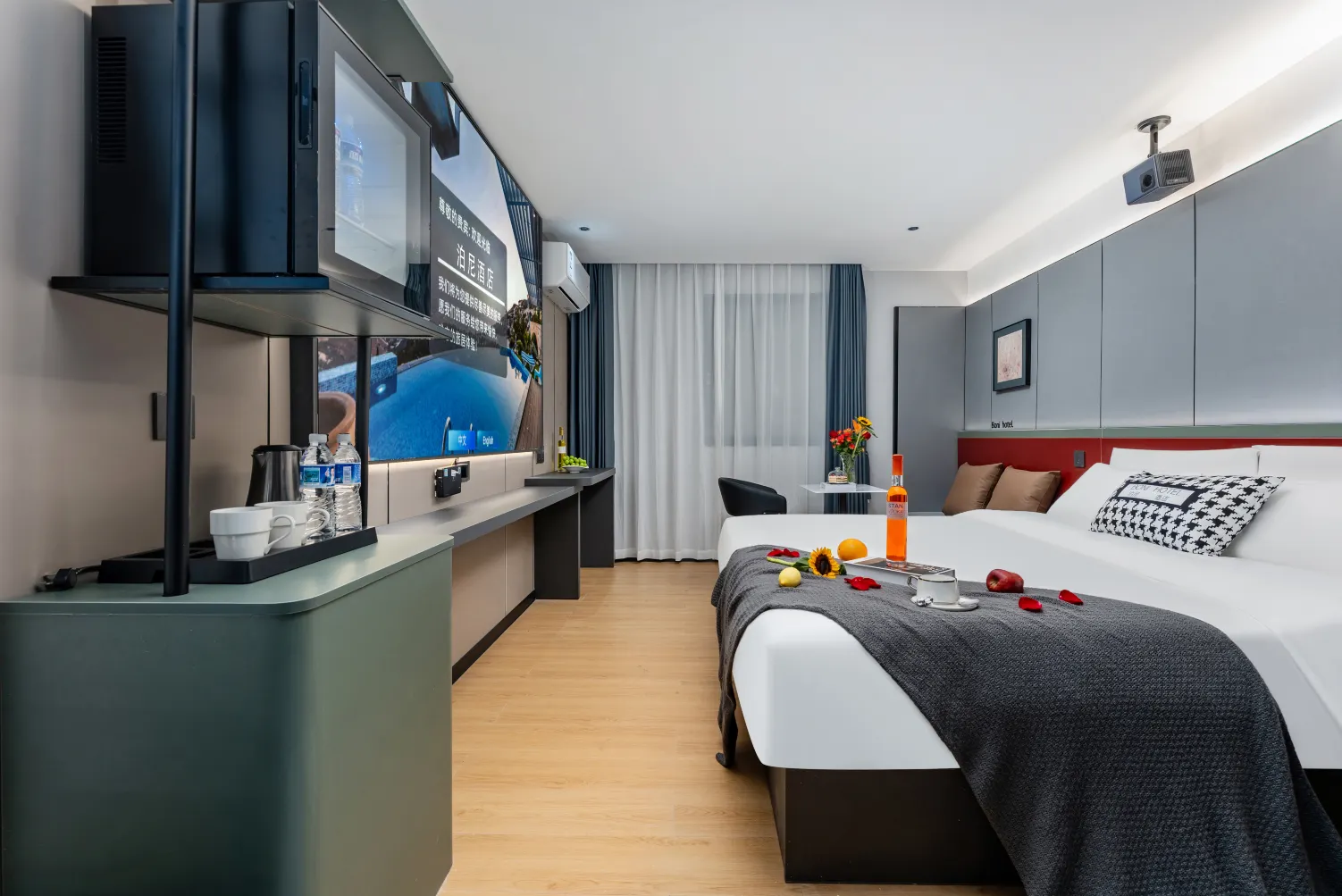 Boni Hotel (Haizhu District Fenghuang Xincun Subway Station) - 64 ...
