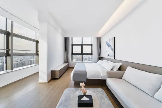 Shenzhen Yicheng Garden Hotel (UniWorld Mall Longhua Metro Station ...