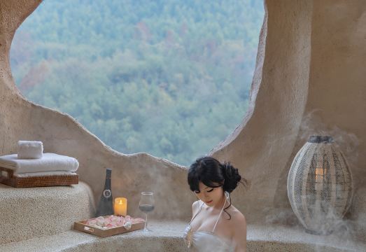ARTINN·Cave Private Hot Spring·Designer Accommodation (Anji Cloud ...
