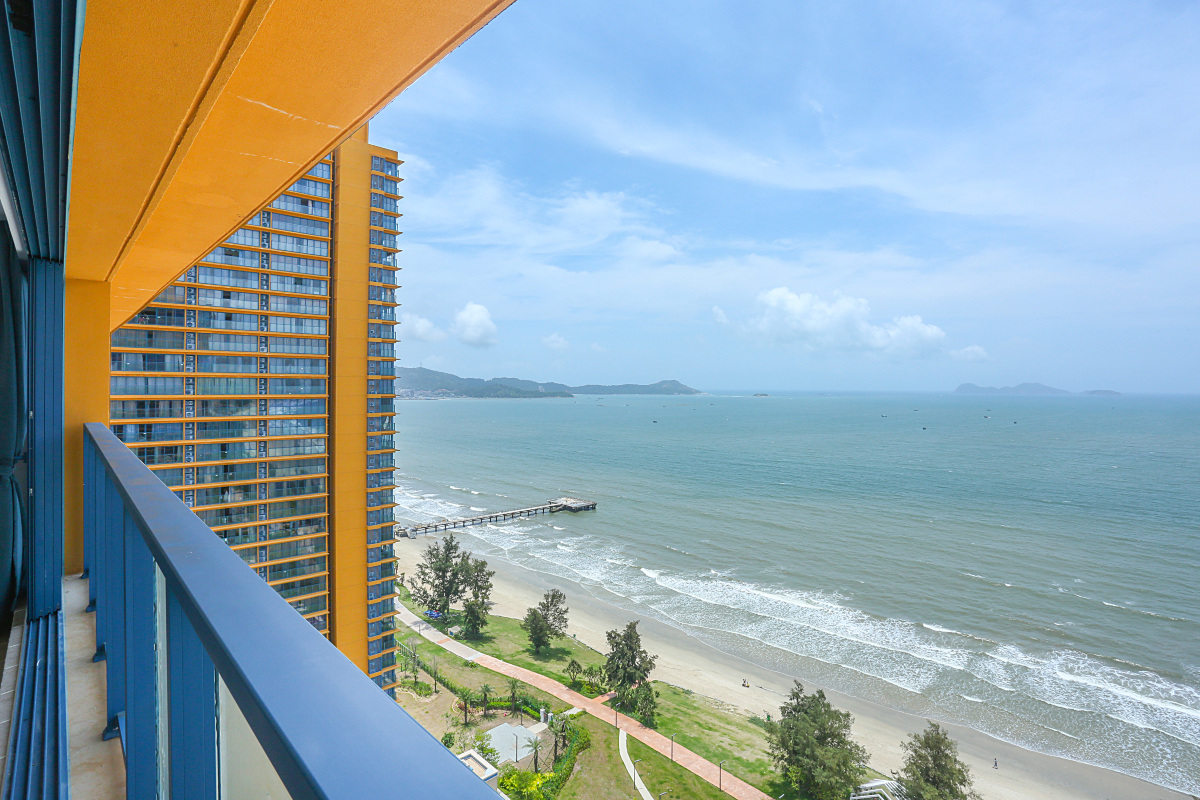 Huizhou Huidong Shuangyuewan Pig Dac Villa Foreign Room Seaside B&B ...