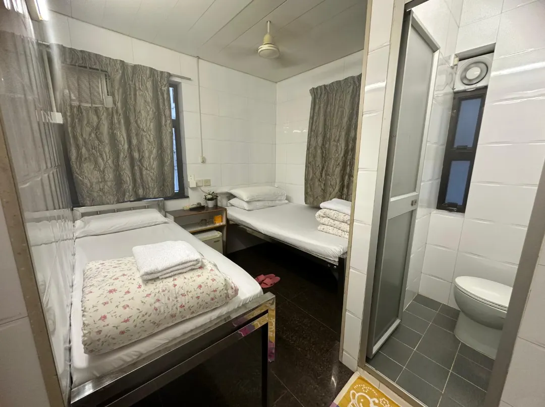 New Mandarin Guest House - Hong Kong