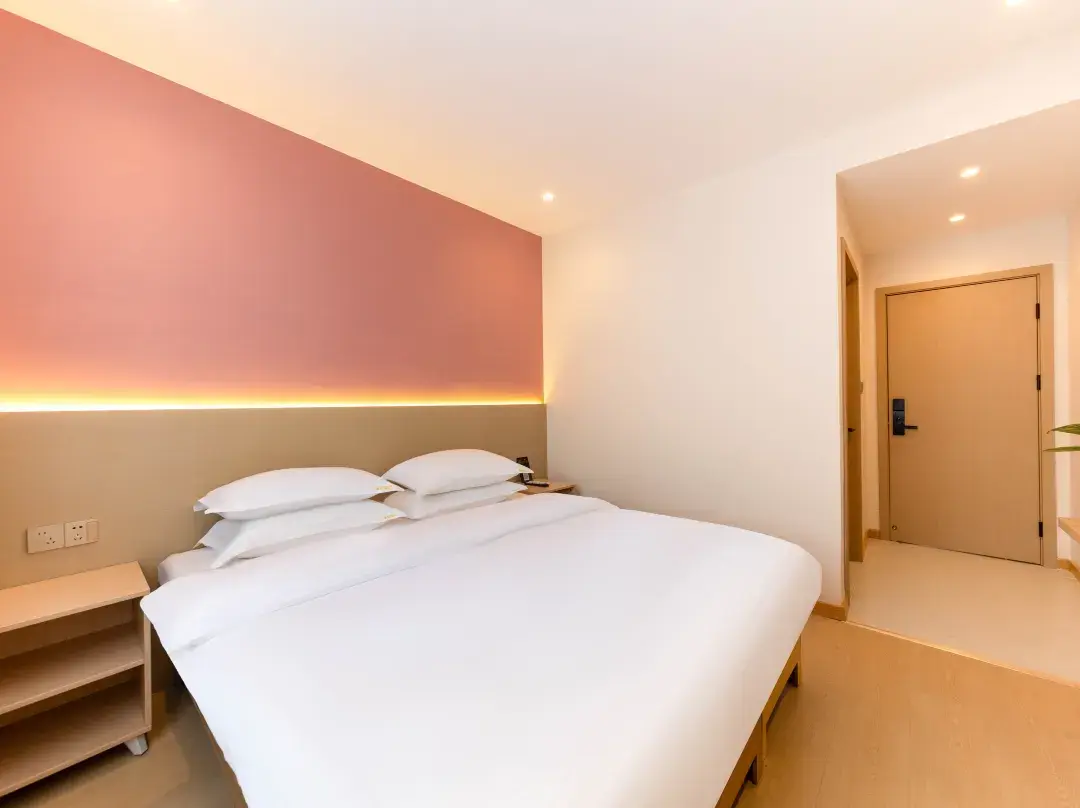 Zhongzhou Qianhe Hotel - Zhengzhou