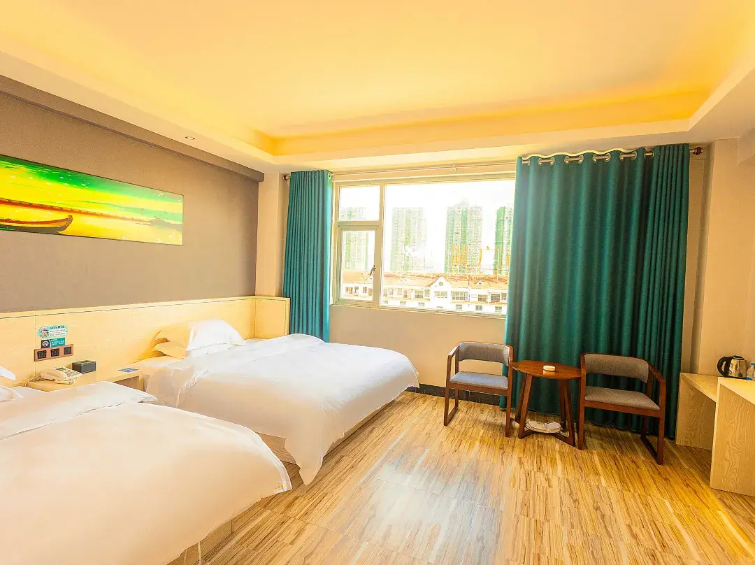 Guiguang Business Hotel - Hezhou