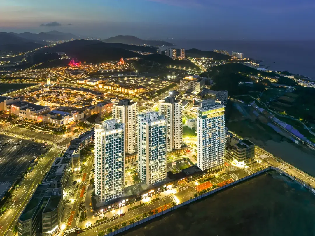 El Momento Osiria - 釜山