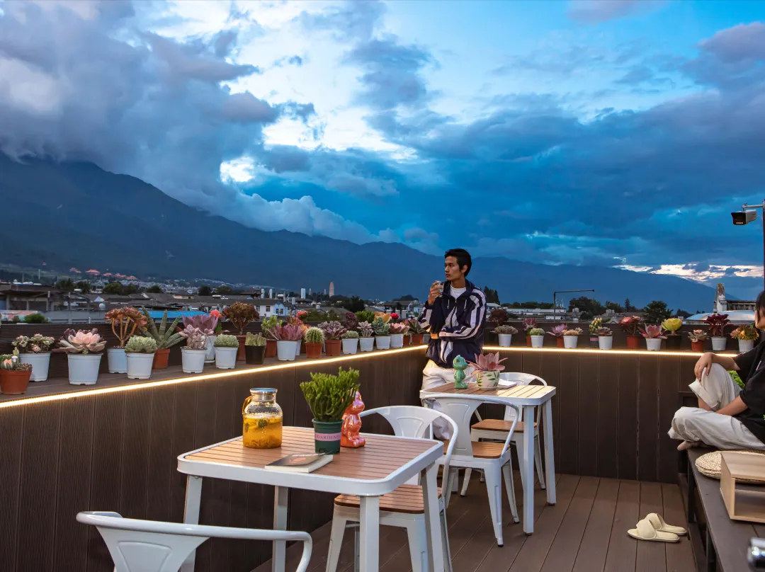 Dali First International Youth Hotel - Dali