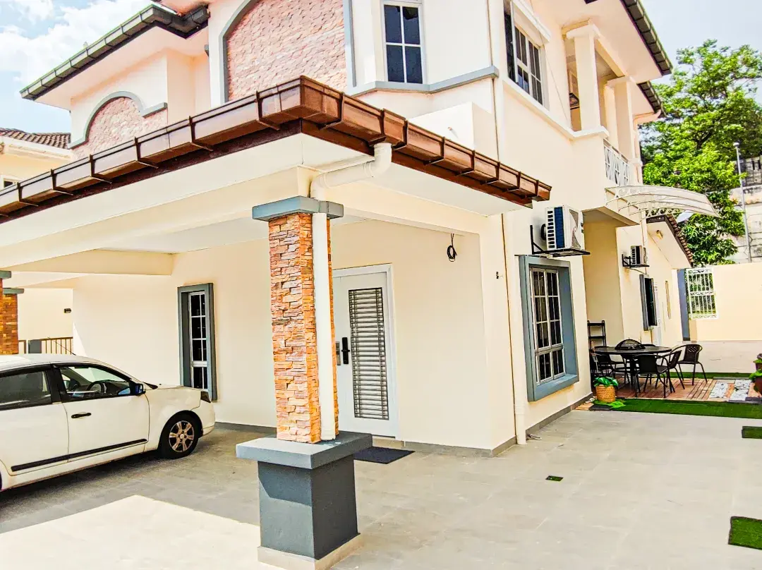 Modern Home At Kajang By Hck - Kajang