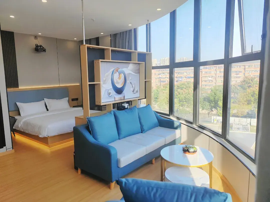 Zhiyueju Intelligent Hotel - Nanjing
